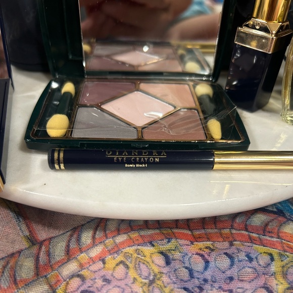 Diandra | Makeup | Diandra New 6 Piece Perfume Eyeshadow Lipstick Eye ...